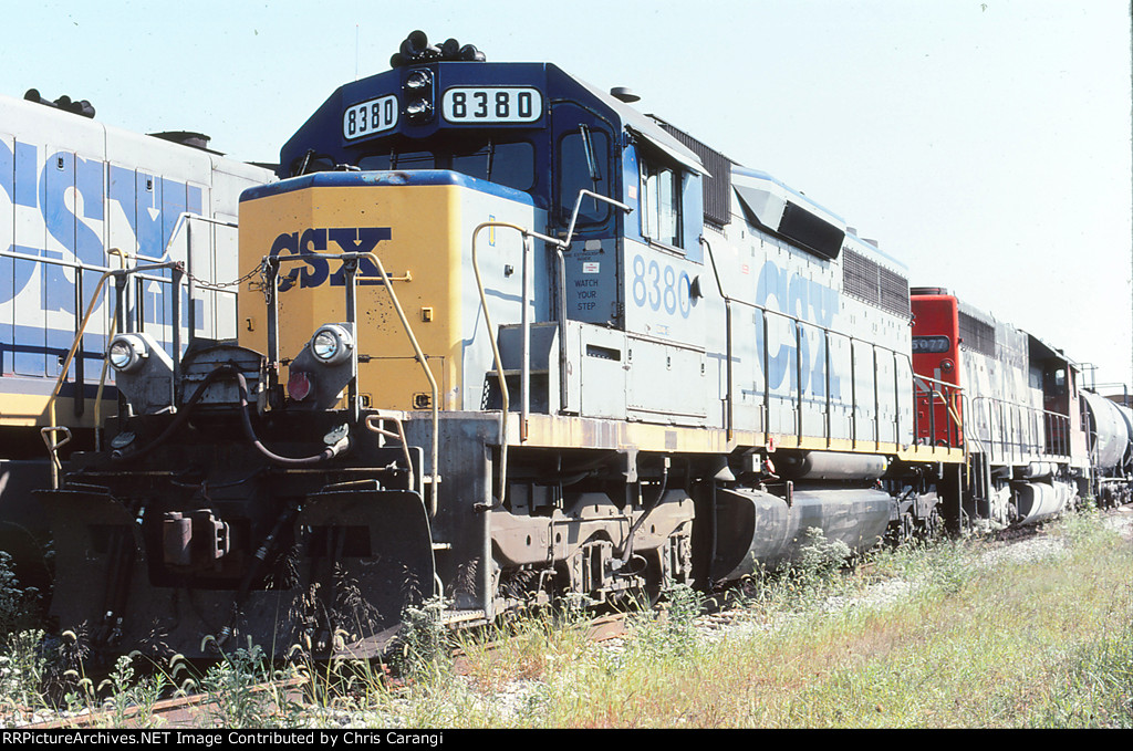 CSXT 8380 & CN 5077